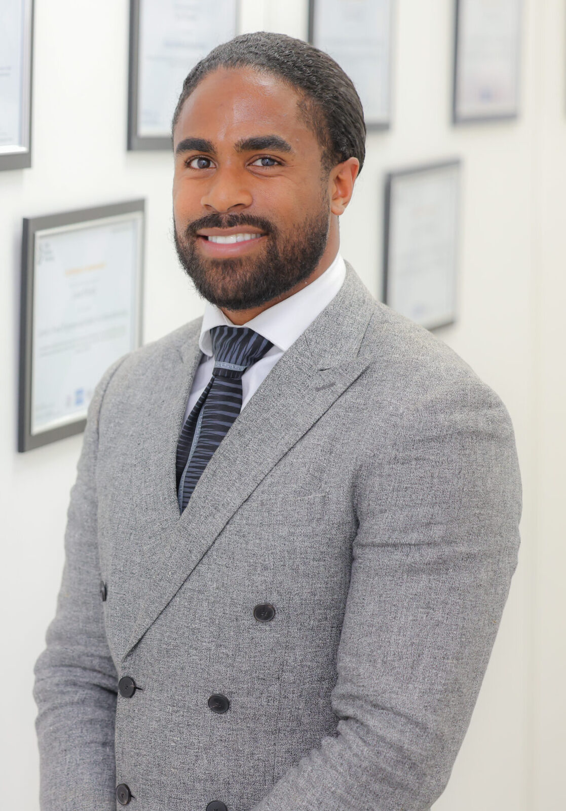 Shaun Sookoo Speaks At AJN Local Heroes And The Be Inspired Youth Gala ...